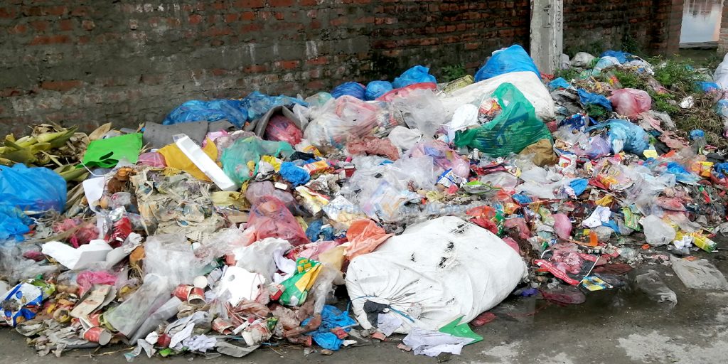 आन्तरिक पर्यटक बढेसगैँ प्लास्टिकजन्य फोहर बढ्यो – NepalWatch
